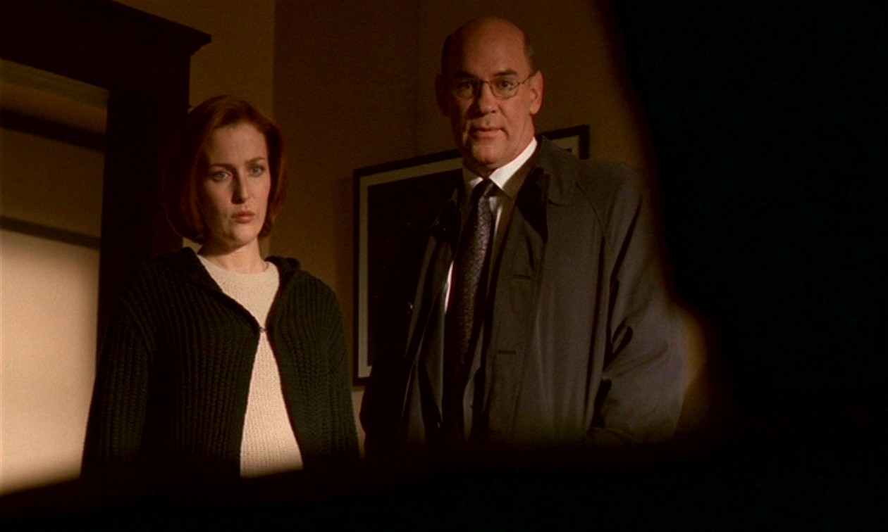 The X-Files Archive - Eighth Season - Three Words - The X Files Archive